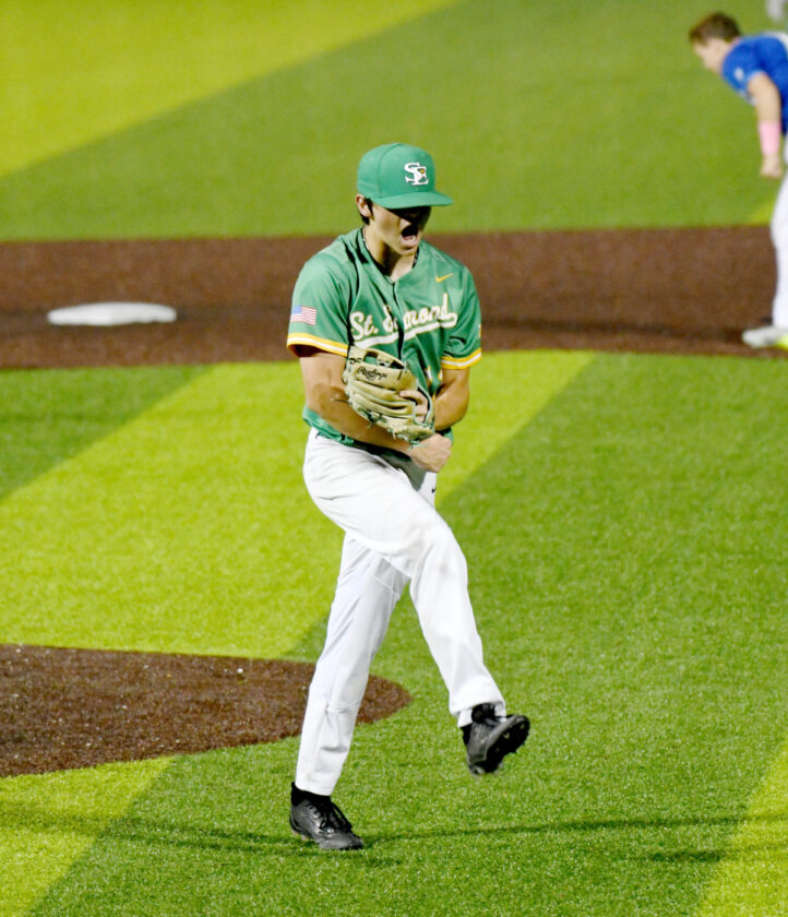 DERRIG LEADS THE WAY | News, Sports, Jobs - Messenger News